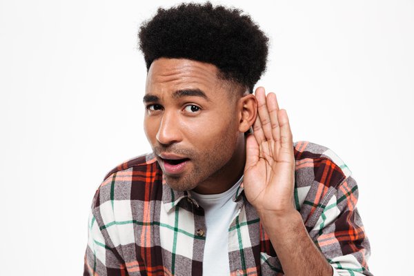 Escucho | Spanish to English Translation - SpanishDictionary.com