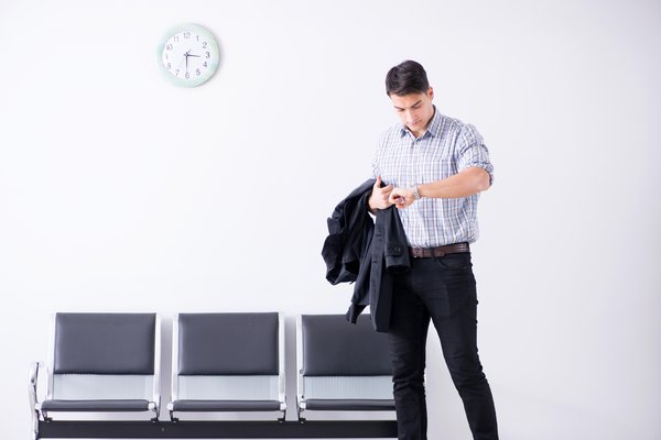 Esperando en inglés | Traductor de español a inglés - inglés.com