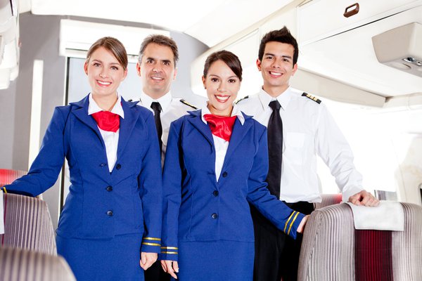 Crew in Spanish | English to Spanish Translation - SpanishDictionary.com