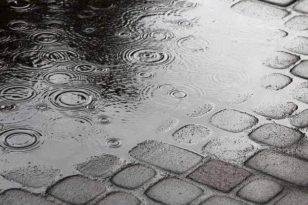 Drizzle in Spanish | English to Spanish Translation - SpanishDictionary.com
