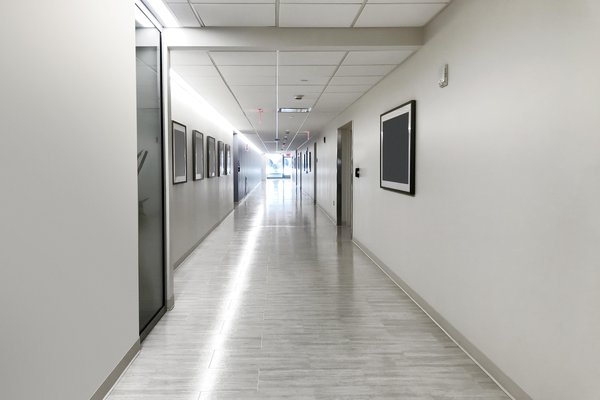 Through | Traductor de inglés a español - inglés.com