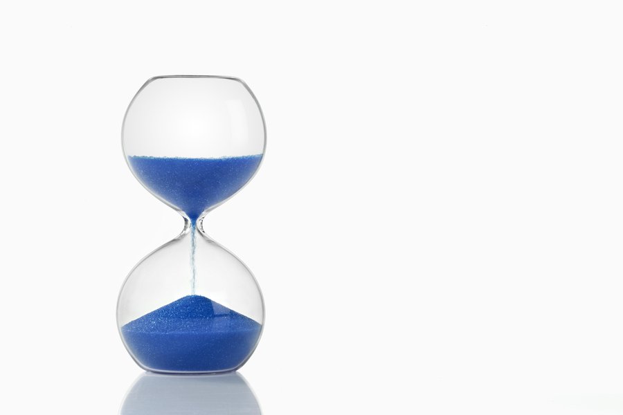 Breve | Spanish to English Translation - SpanishDictionary.com