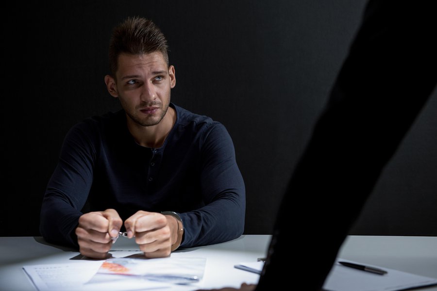 Suspect | Traductor de inglés a español - inglés.com