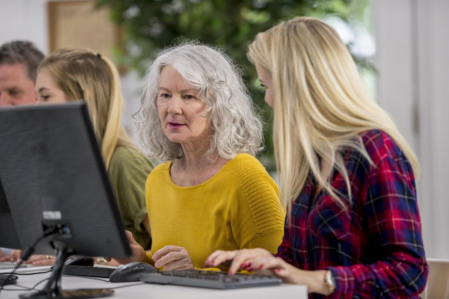 Forjar | Spanish to English Translation - SpanishDictionary.com