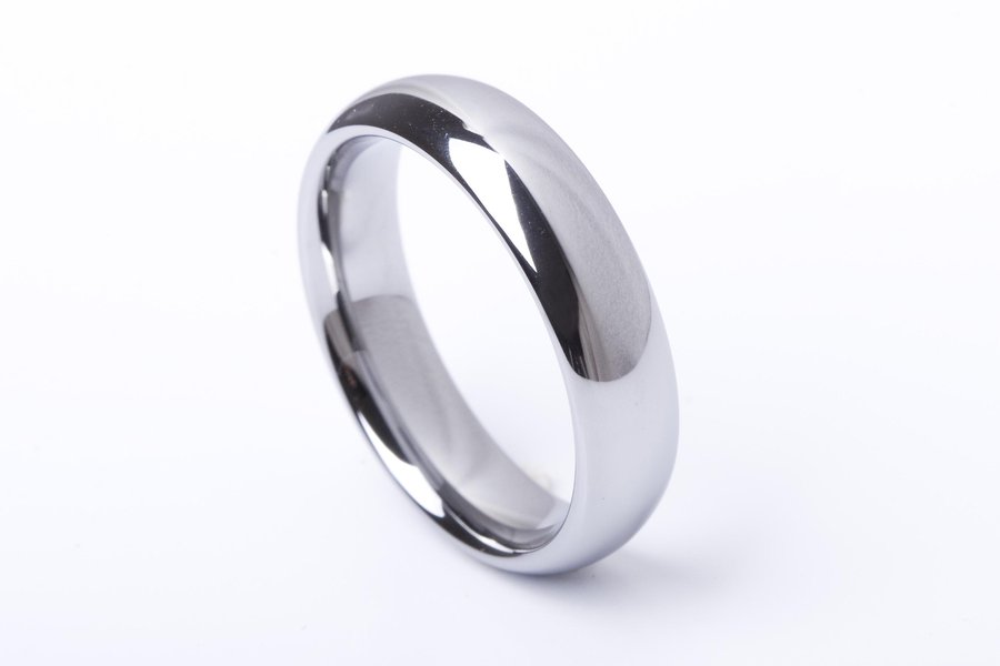 Plata | Spanish to English Translation - SpanishDictionary.com
