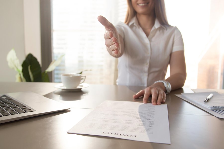 Oferta | Spanish to English Translation - SpanishDictionary.com