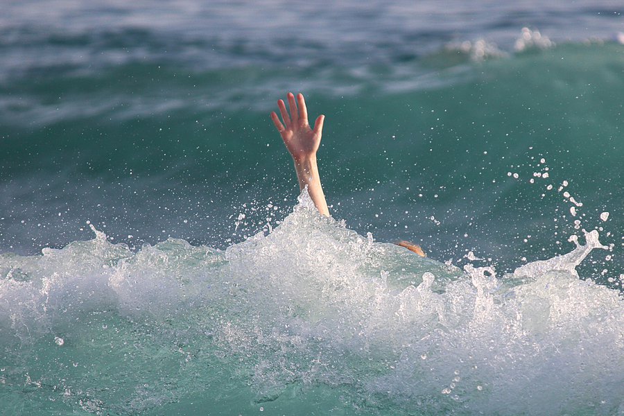 Help me! in Spanish | English to Spanish Translation ...