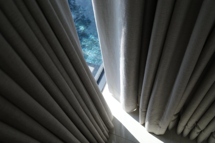 Resquicio | Spanish to English Translation - SpanishDictionary.com