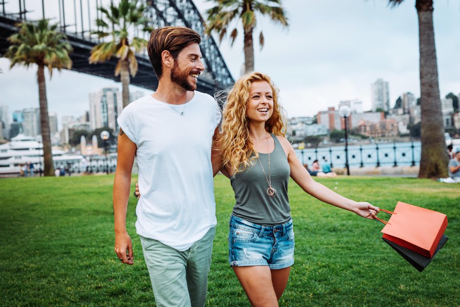 Stroll in Spanish | English to Spanish Translation - SpanishDictionary.com