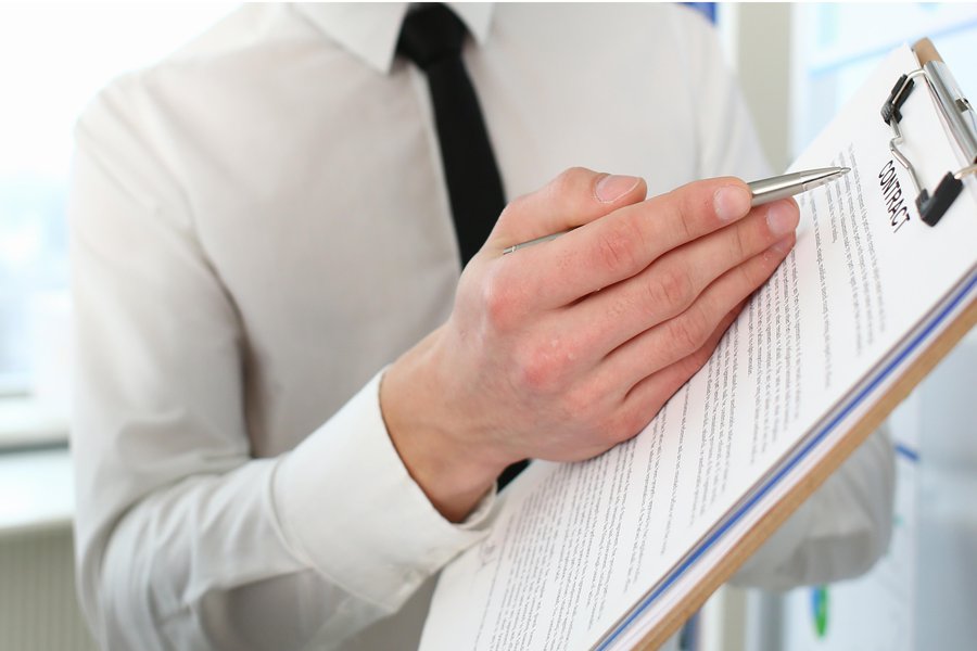 Particular in Spanish | English to Spanish Translation ...