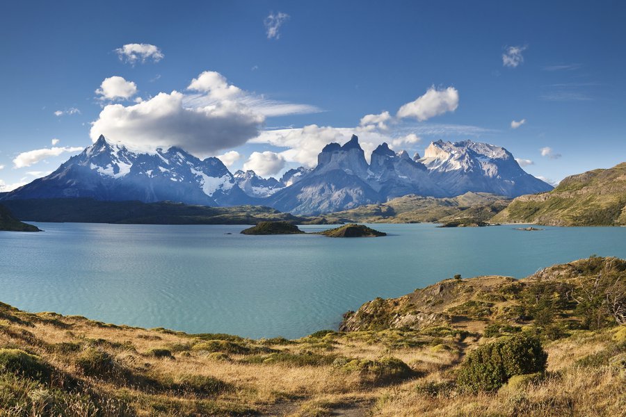 Bello | Spanish to English Translation - SpanishDictionary.com