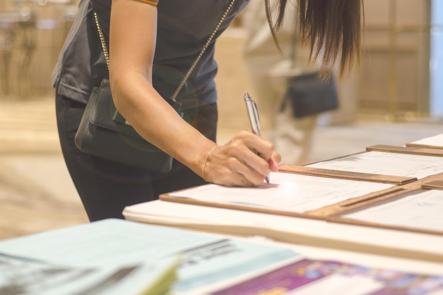 Inscribirse en inglés | Traductor de español a inglés - inglés.com