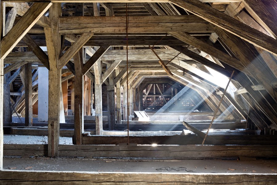 Attic | Traductor de inglés a español - inglés.com