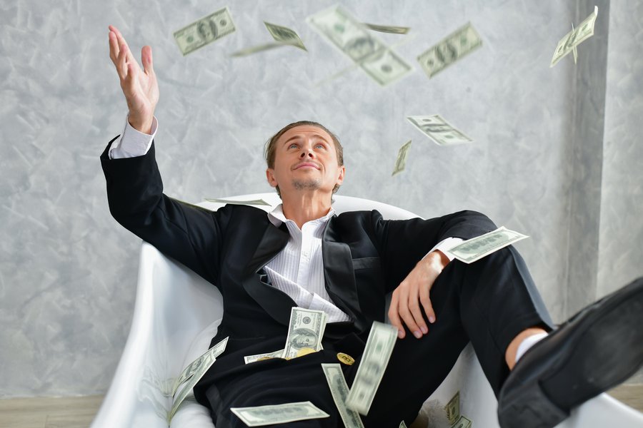 Ricos | Spanish to English Translation - SpanishDictionary.com