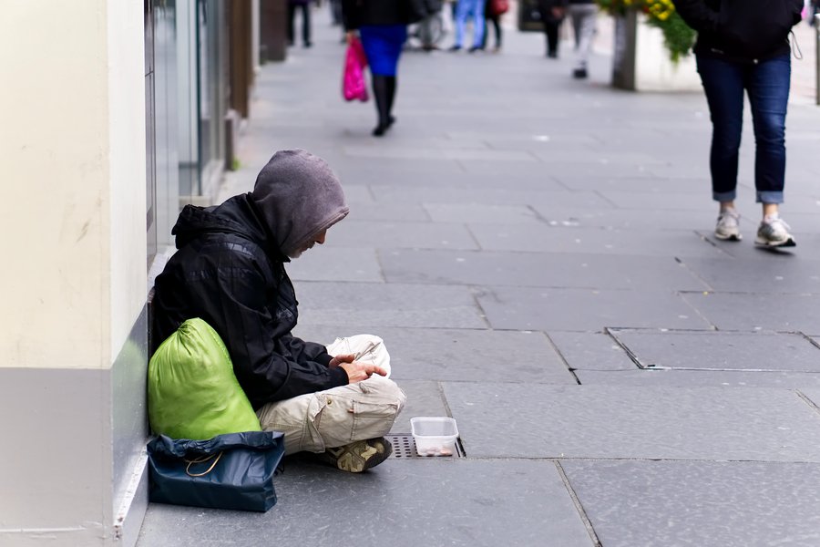 Homeless in Spanish | English to Spanish Translation ...