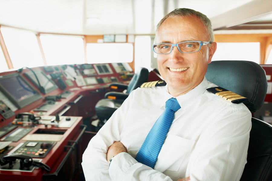 Captain in Spanish | English to Spanish Translation - SpanishDictionary.com