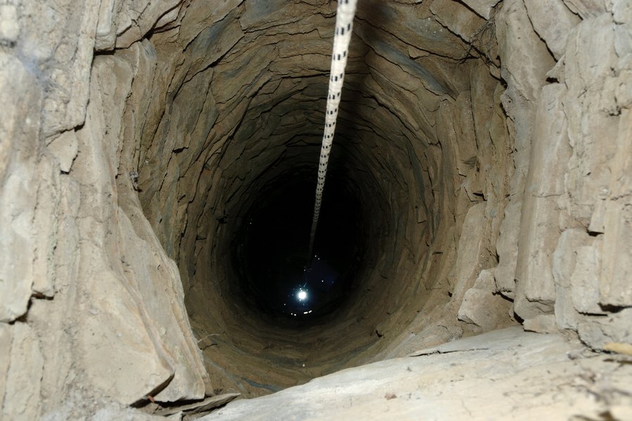 Deep in Spanish | English to Spanish Translation - SpanishDictionary.com