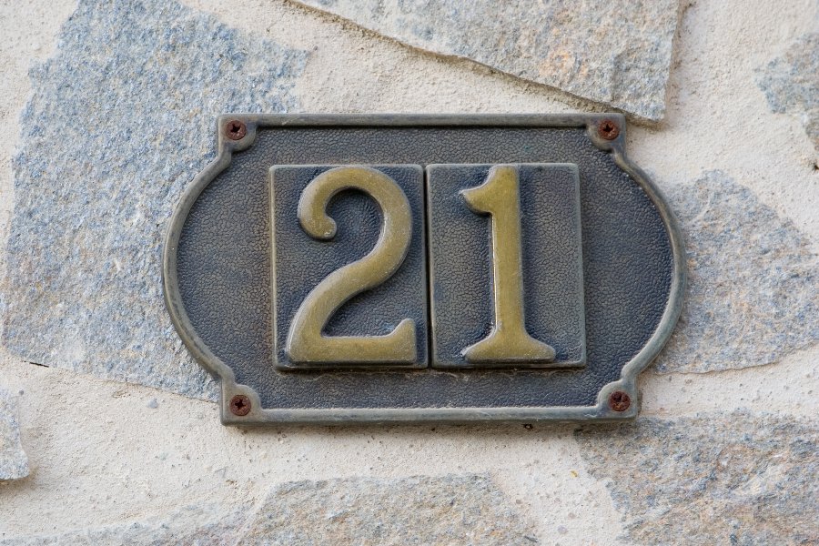 21st in Spanish | English to Spanish Translation - SpanishDictionary.com