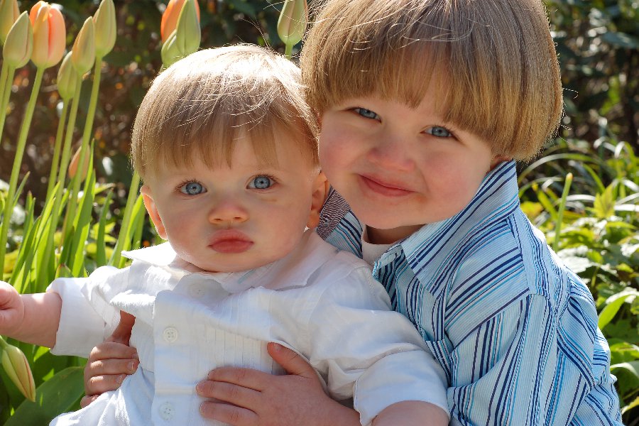 MECnores | Spanish to English Translation - SpanishDictionary.com